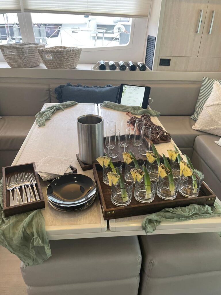 Tour – Sail Ruby One